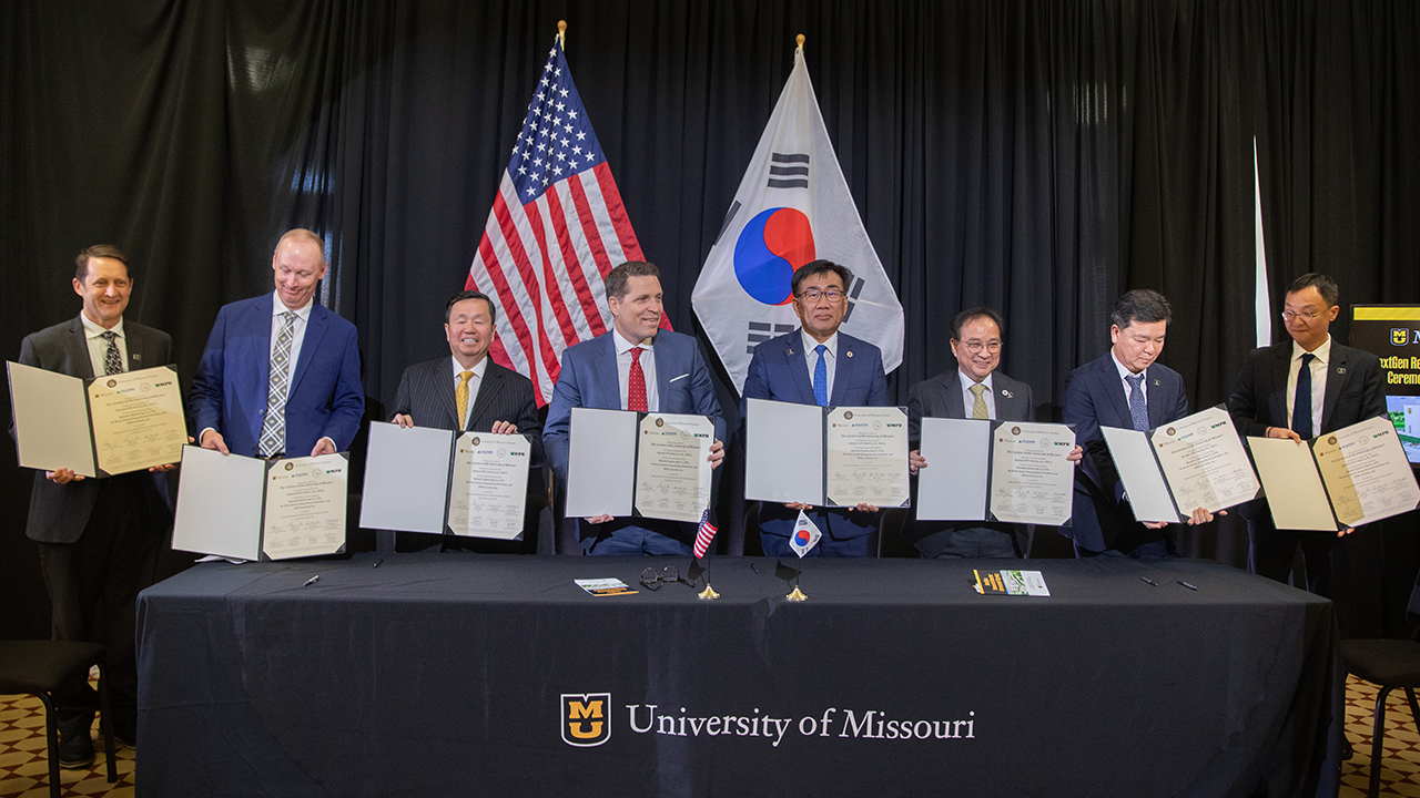 Mizzou signs agreement for first phase of new research reactor ...